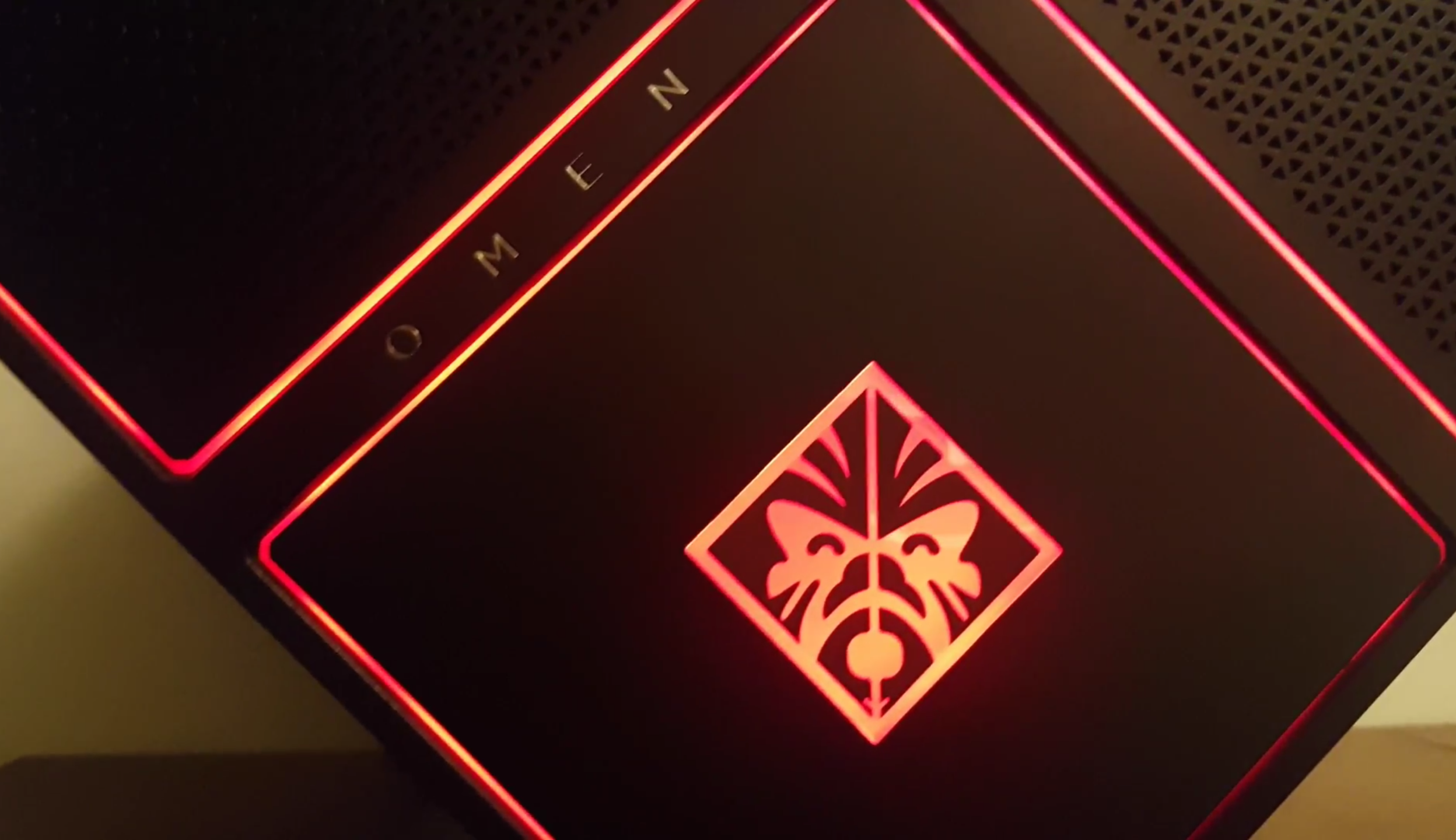 Omen X by HP videoesivilkaisu | Teknosuomi